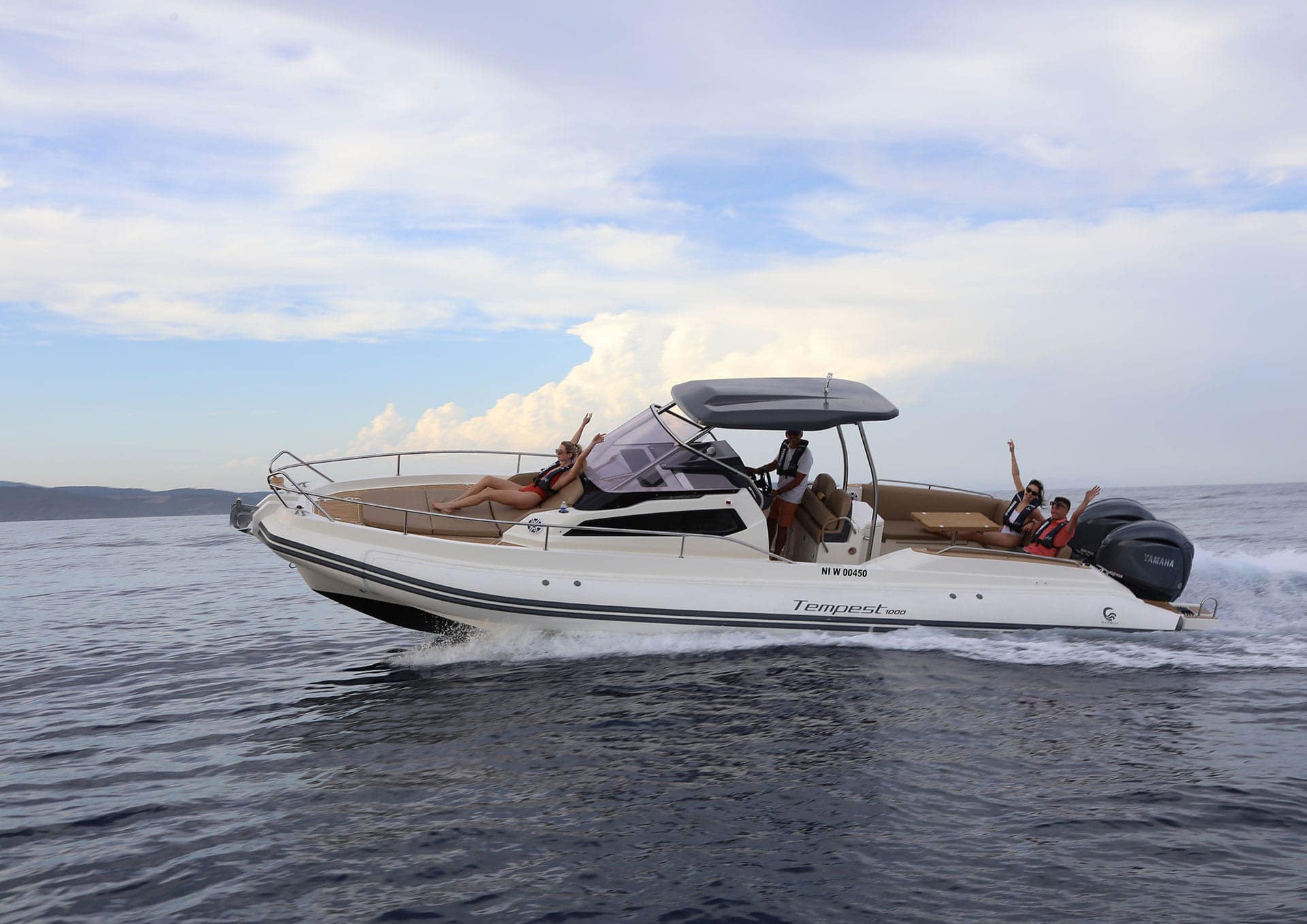 Capelli Tempest 1000 WA: plus spacieux que son devancier - Skippers